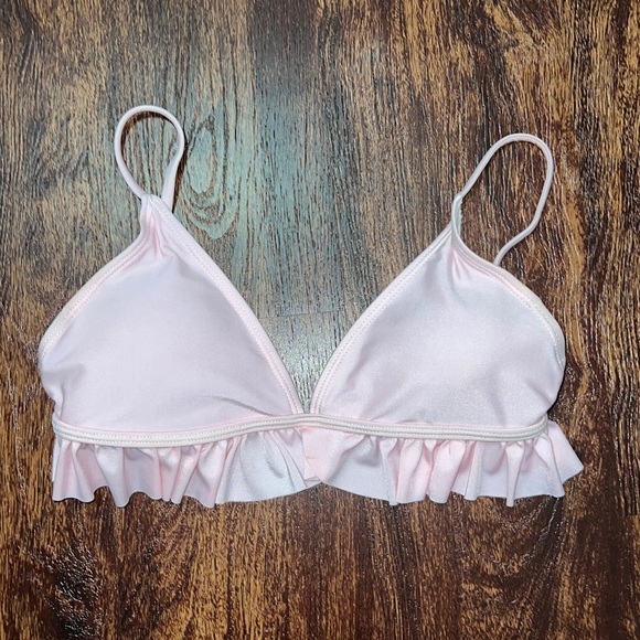 Swim | Ruffled Bikini Top Nwot | Poshmark